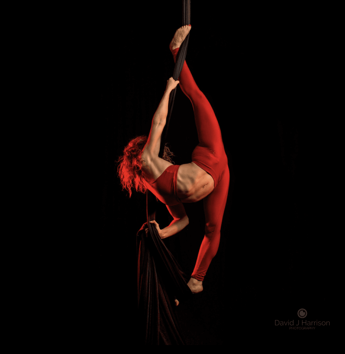 Aerial Silks Act | Gravity Live